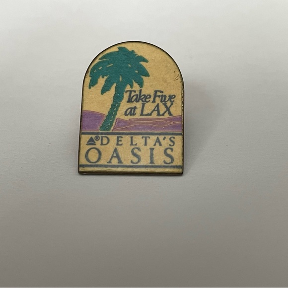 Delta | Accessories | Delta Oasis Palm Tree Pin Gold And Green | Poshmark